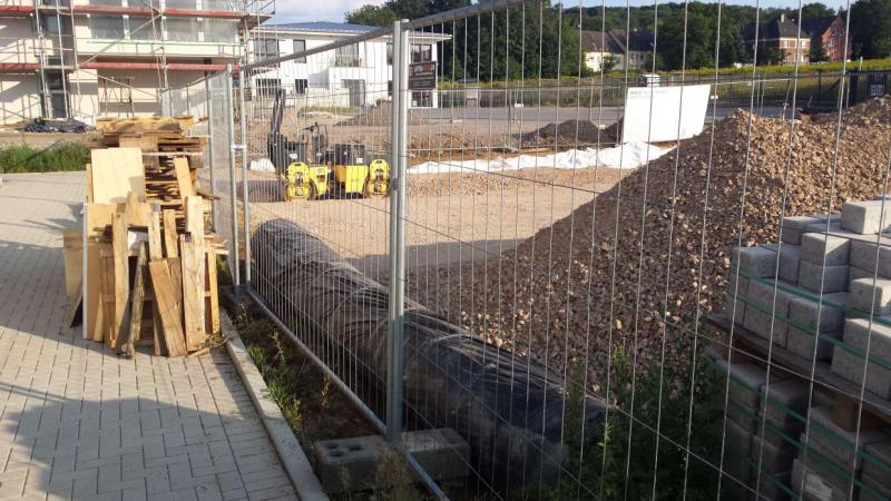 Bauzaun mieten in Hagen z.B. für eine Baustelle | Gitter-Profi.de