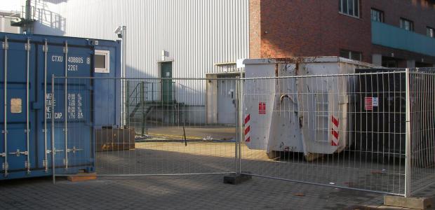 350 lfdm Bauzaun in Frankfurt am Main für Abbrucharbeiten mieten ...